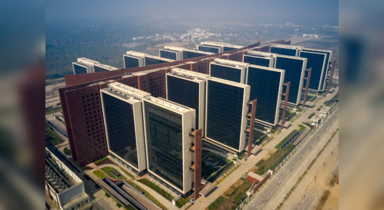 Worlds Largest Office Building in Surat
